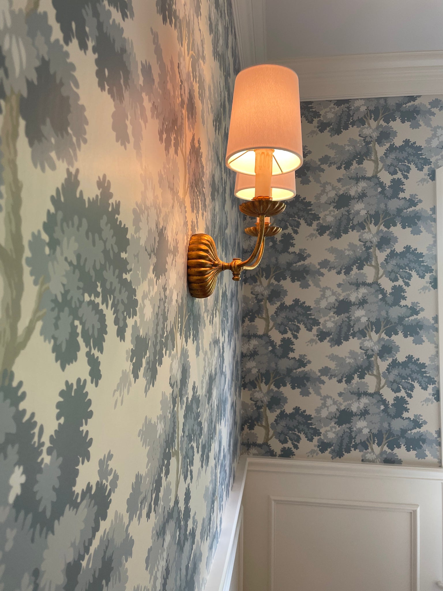 Sandberg Wallpaper 444-36 Raphael Ligth Blue Wallpaper